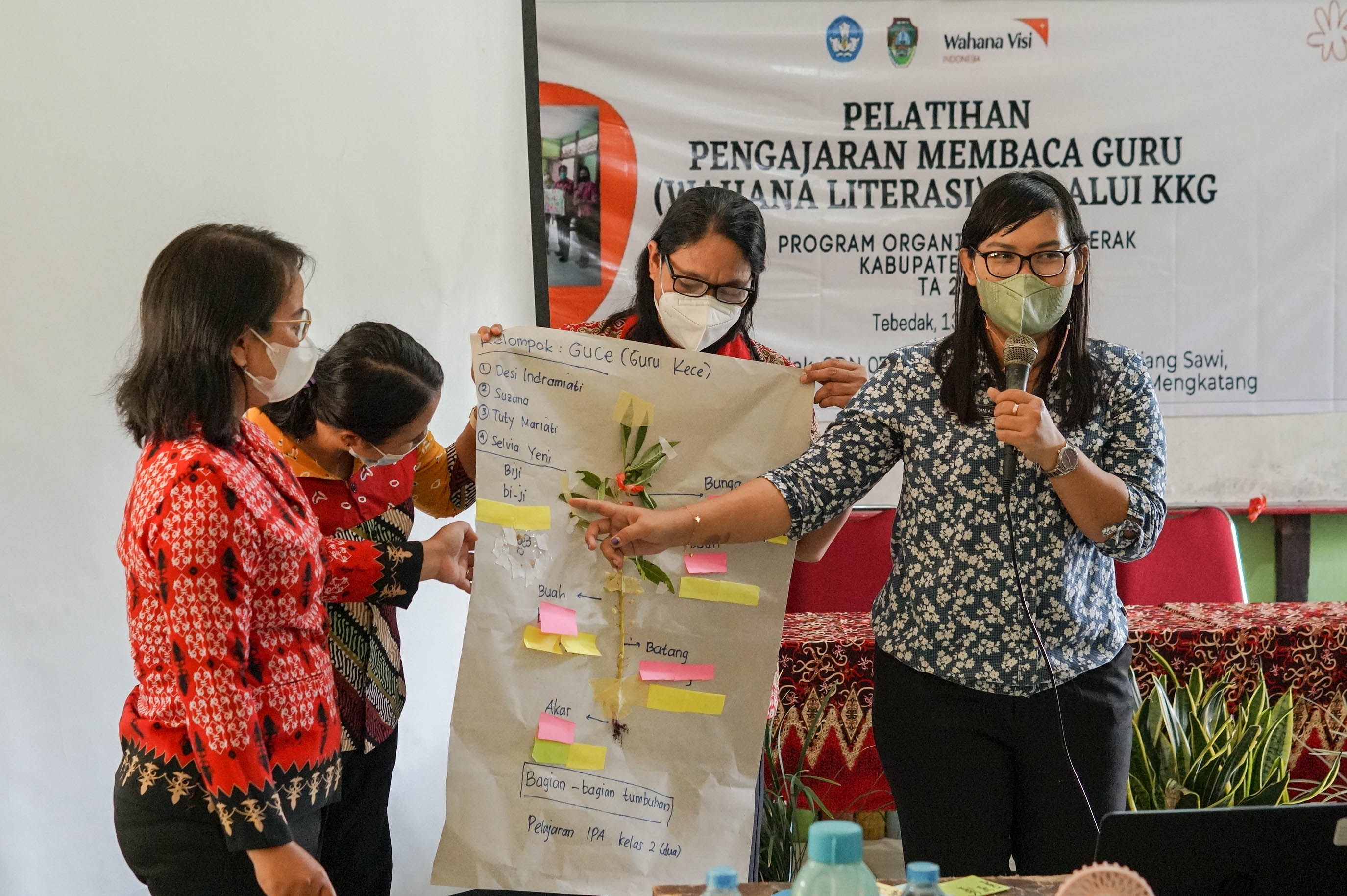 Generasi Gemar Membaca dari Landak | Wahana Visi Indonesia